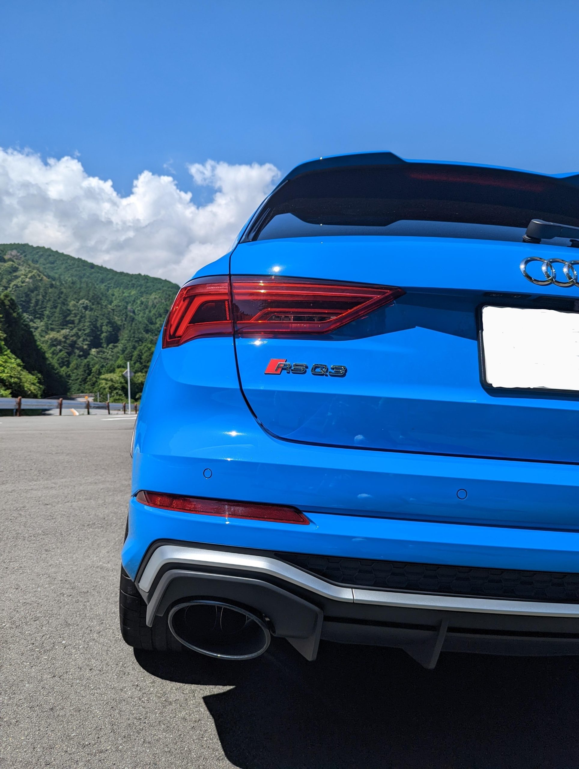 試乗記5 Audi RSQ3 | Car Life Torch